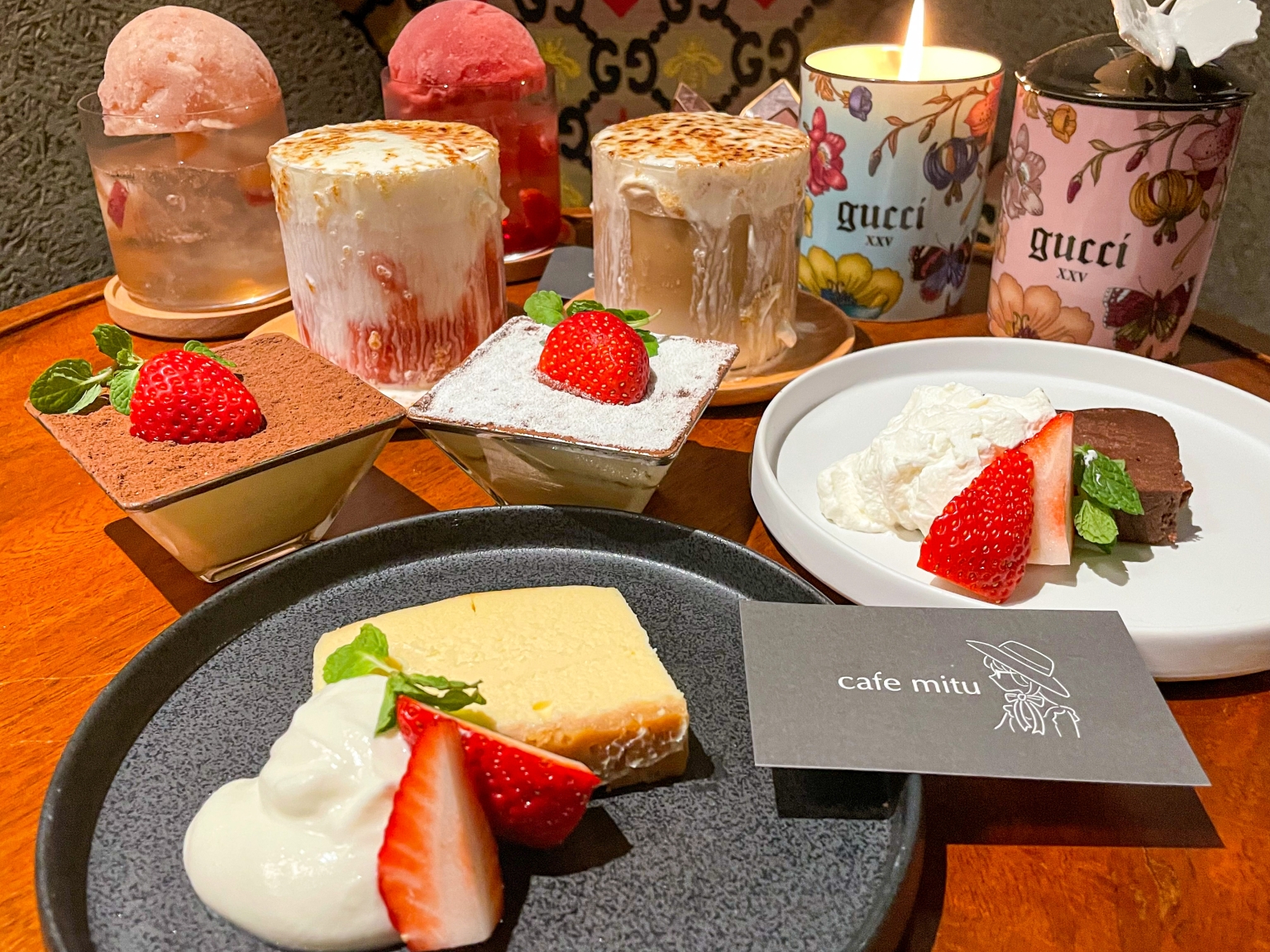 福岡・春吉の注目店！全席GUCCI椅子の「cafe mitu（ミツ）」