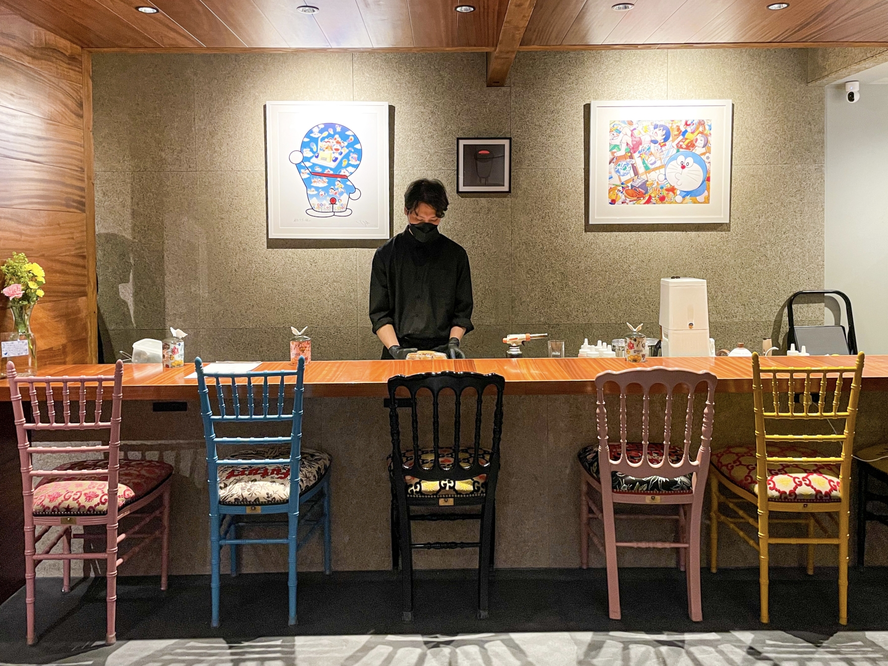 福岡・春吉の注目店！全席GUCCI椅子の「cafe mitu（ミツ）」