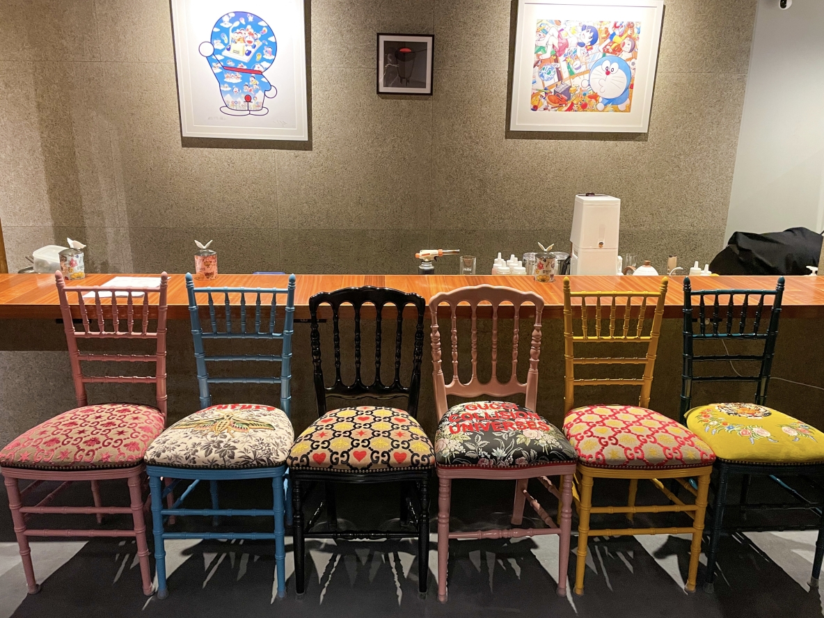 福岡・春吉の注目店！全席GUCCI椅子の「cafe mitu（ミツ）」