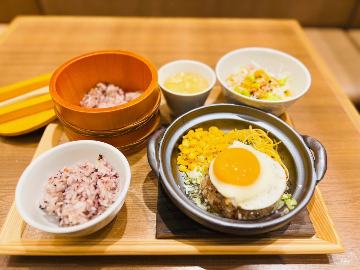 【TVで紹介】KITTE博多9階「ハンバーグ2910」