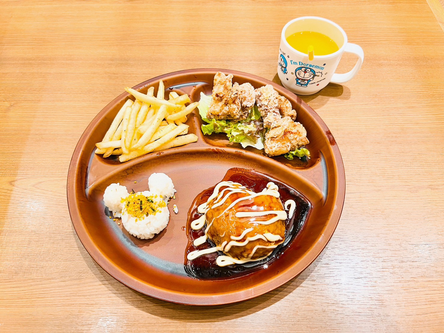 【TVで紹介】KITTE博多9階「ハンバーグ2910」