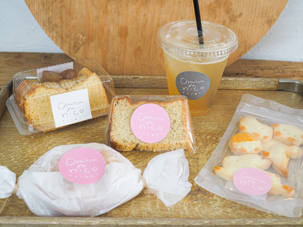 Great for souvenirs and gifts! Takeaway baked goods shop "Oyatsuya Nico"