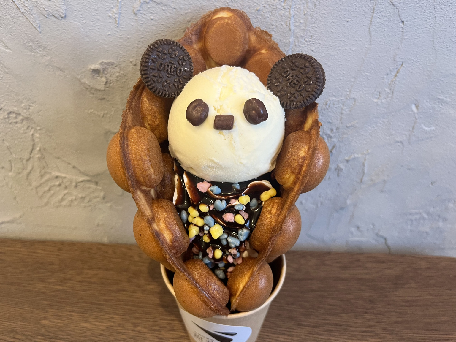 The waffles are voluminous! "TenTen Taiwan Sweets Shop" in Shingu Town