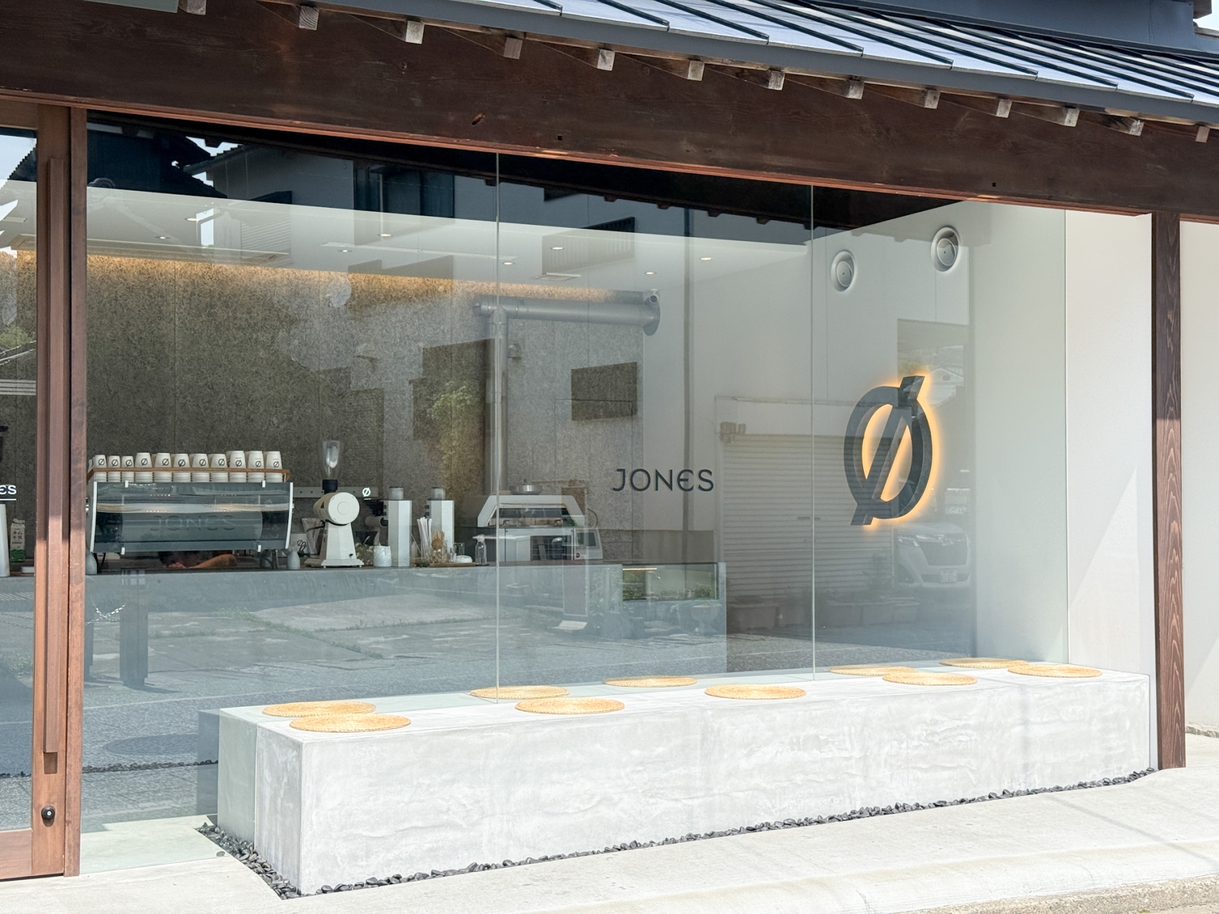A stylish cafe in the Dazaifu Tenmangu area! "Jones Fukuoka"